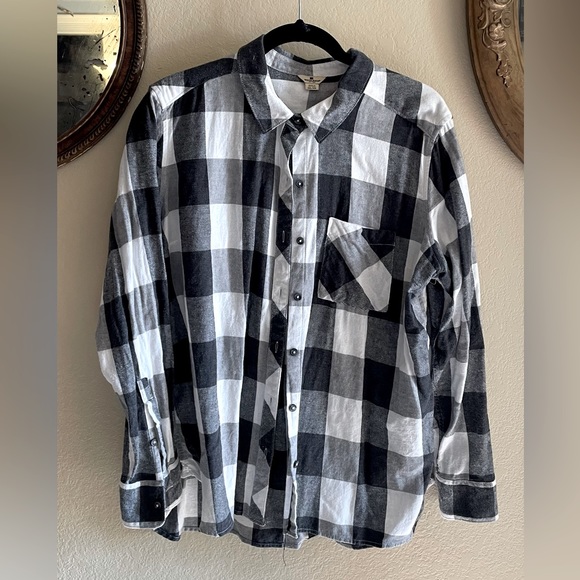 Woolrich | Tops | Woolrich Black And White Buffalo Plaid Cotton Flannel ...